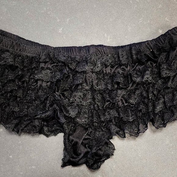 Leg Avenue | Intimates & Sleepwear | Leg Avenue Ruffled Panties | Poshmark